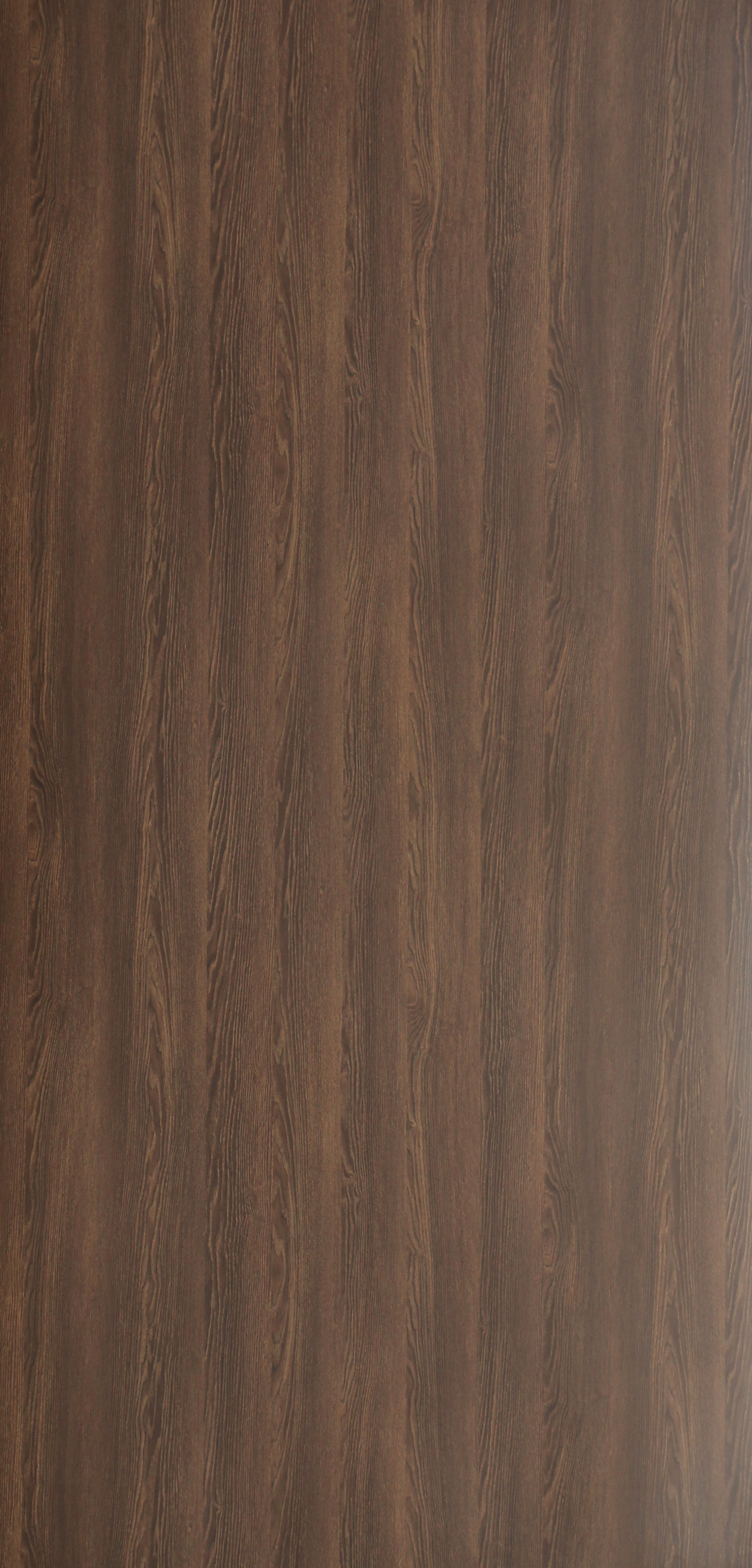 MB 039 D N74 – Deep Brown Common Ash, Aica – MB Collections – AURAPRABA